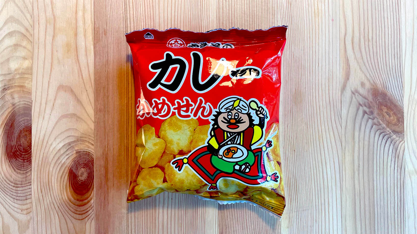 We Tried Japanese Snacks! TokyoTreat September 2021 | Yatta-Tachi