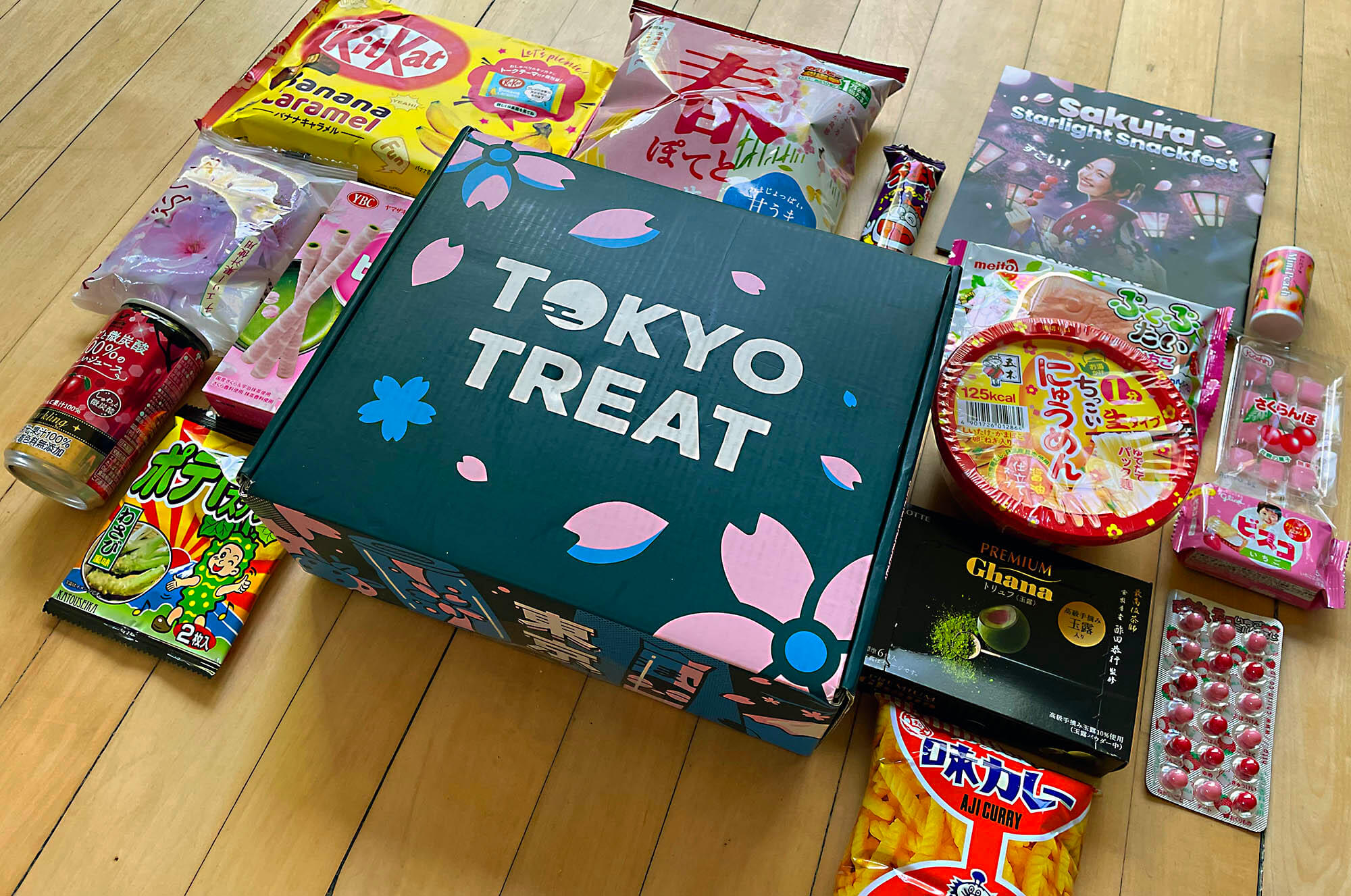 TokyoTreat's May 2023 Sakura Starlight Box Unboxing | Yatta-Tachi